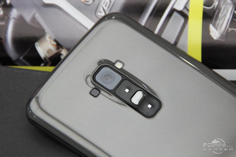 曲面屏幕+骁龙800 LG G Flex高清图赏_手机_太平洋科技